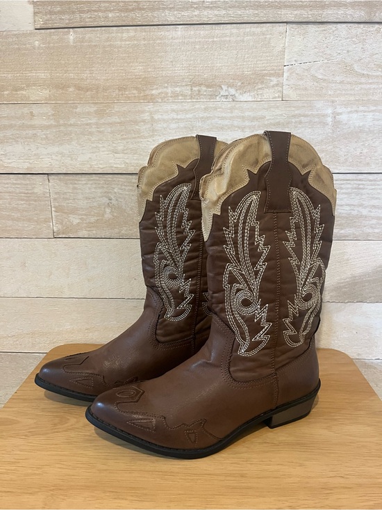 Coconuts by Matisse | Shoes | Coconuts By Matisse Embroidered Western ...